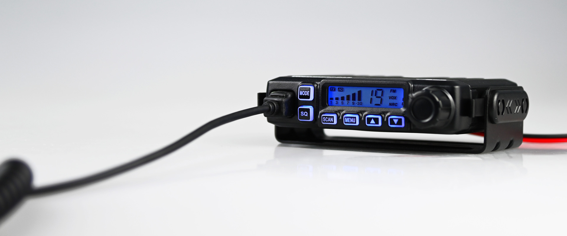 New Handheld CB Radio Thunderpole T-X | THUNDERPOLE