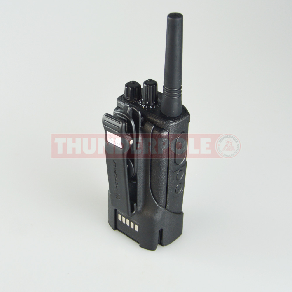 Motorola XT-420 Walkie Talkie 2-Way Radio | THUNDERPOLE