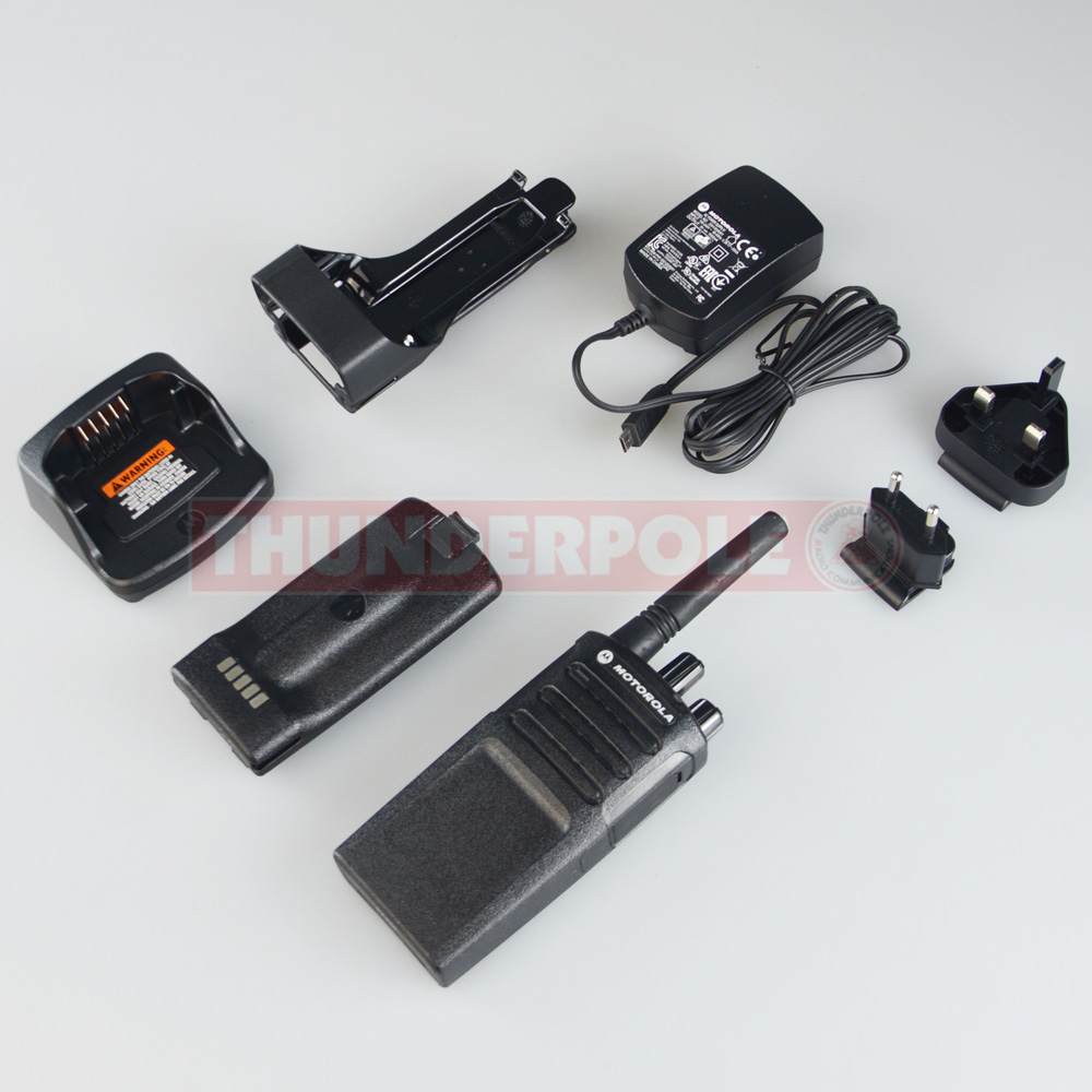 Motorola XT-420 Walkie Talkie 2-Way Radio | THUNDERPOLE